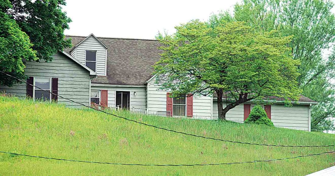 Woman dies in Pettyville fire | News, Sports, Jobs - News and Sentinel